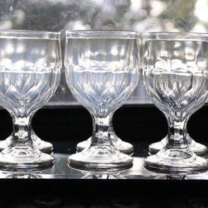 Wine or Water Glass Cups Diamond Pattern Setting for 6 - Etsy