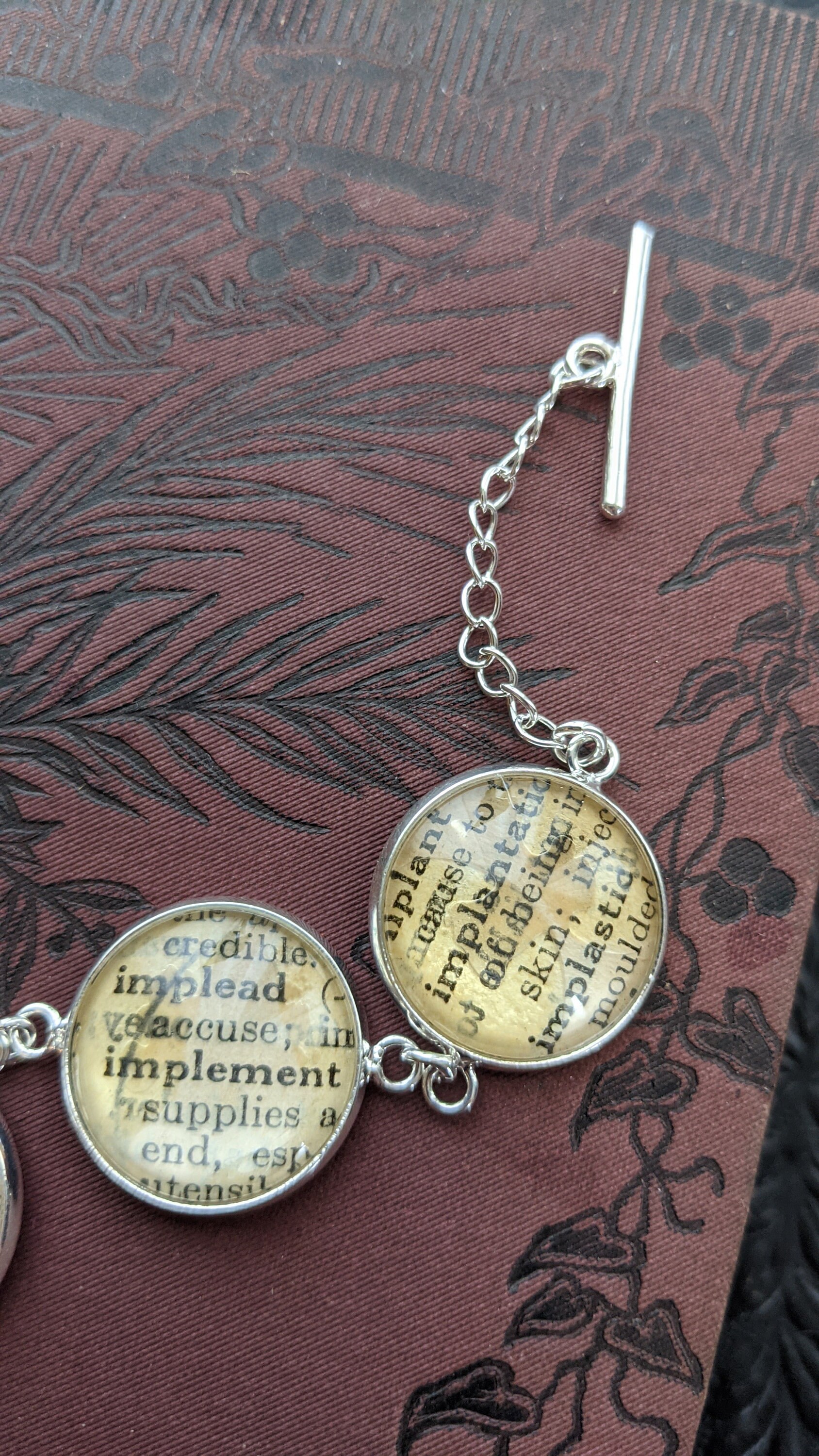 Pulsera de bisel hecha con papel de diccionario antiguo. - Etsy España