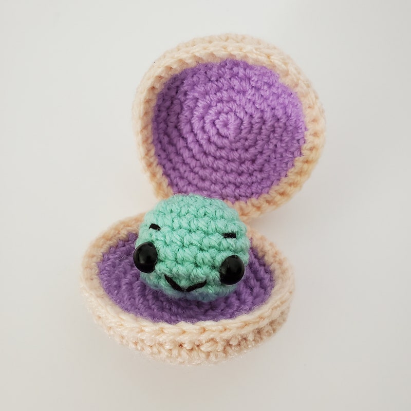 Crochet Clam - Etsy