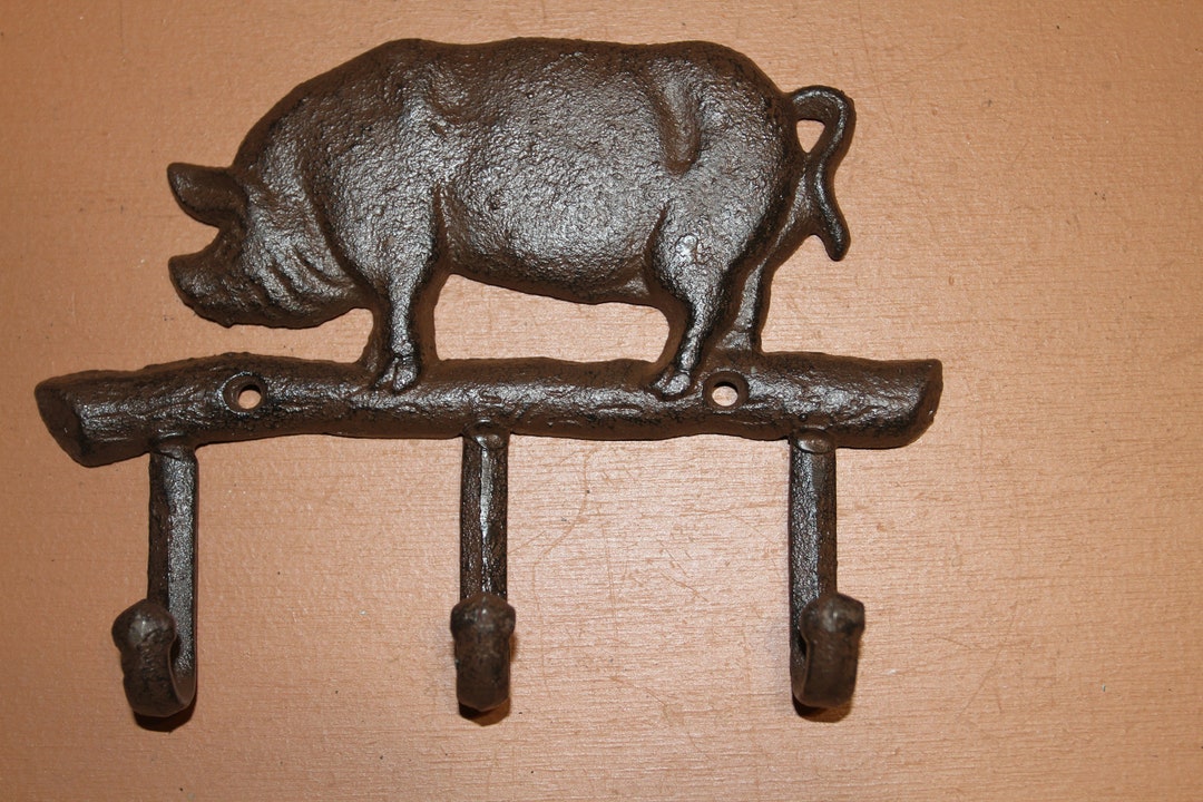 Pig Farm Rustic Barn Wall Decor, Cast Iron Wall Hooks, 7 Inch Wide, H ...