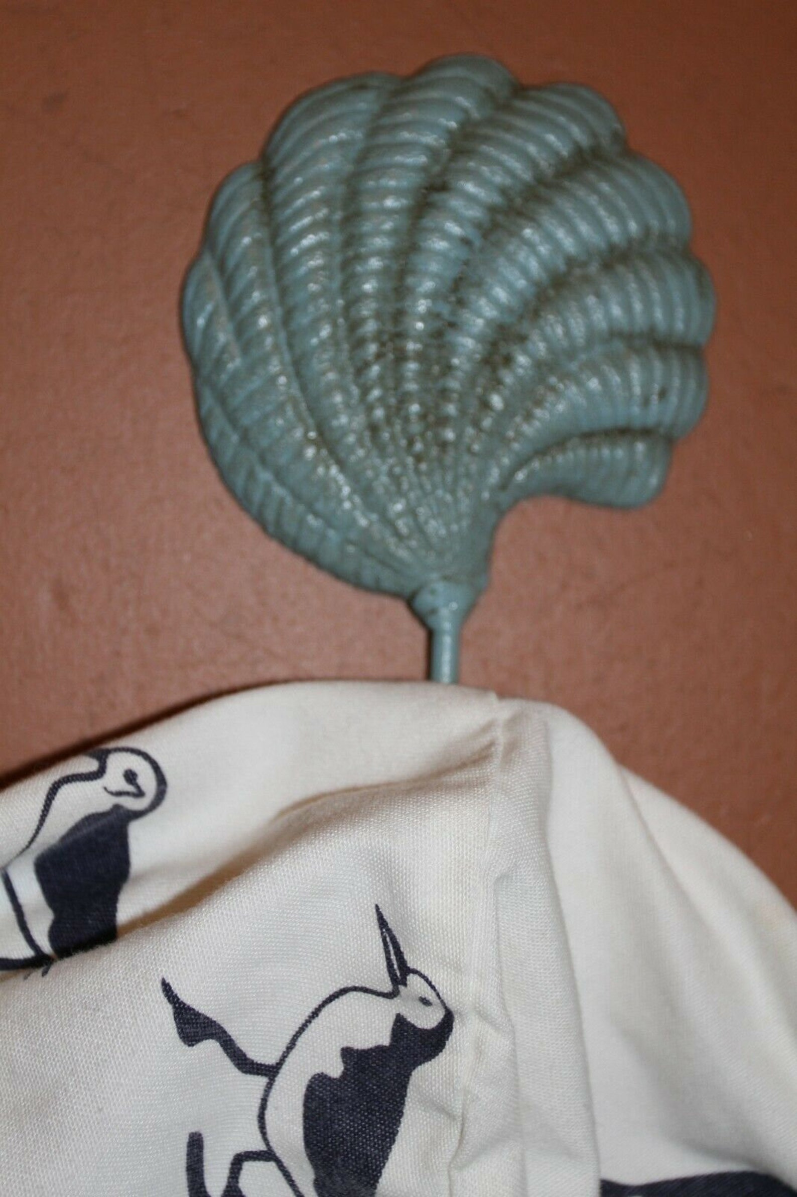 Beach House Entryway Seashell Design Coat Key Wall Hooks Cast | Etsy