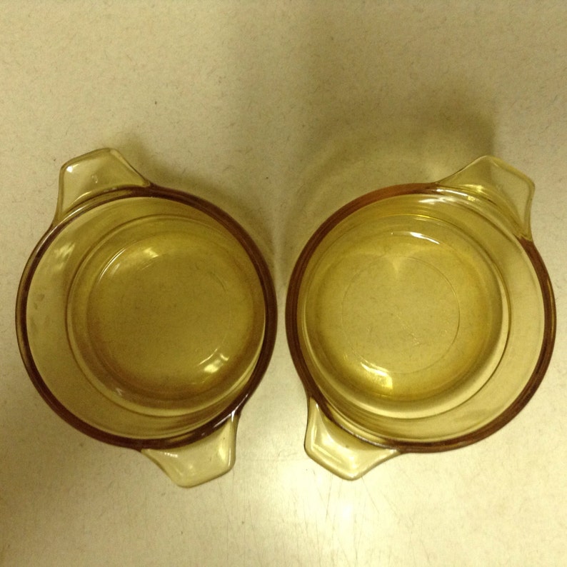 Dynaware Baking Dishes Pyrorey Set of Two Clear Amber Colored Baking ...