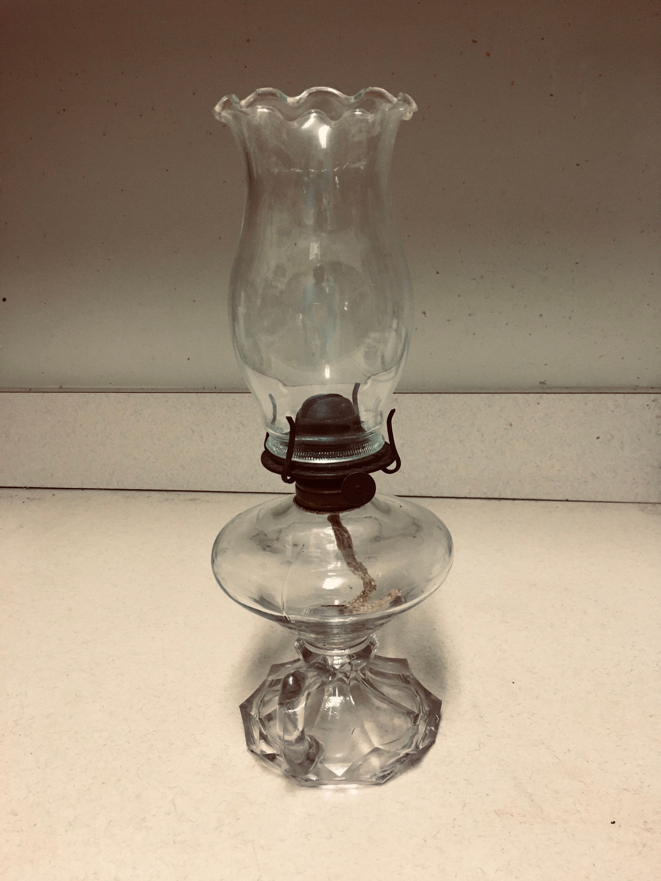 Elegant 12tall Fancy Hurricane Oil Lamp Clear Glass With Finger Ring ...