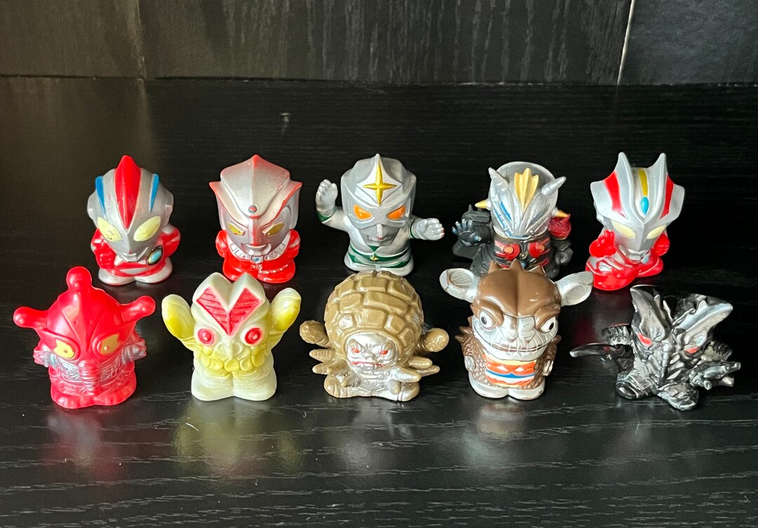 RARE Vintage Ultraman Finger Puppet Set of 10 Soft Vinyl Figures 2in ...