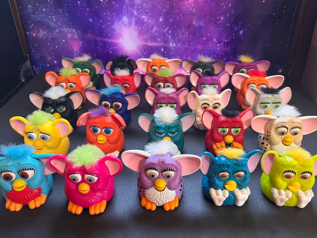 INSTANT FURBY COLLECTION! 25 Different Furbies! (4 Lbs) Bright Colors ...