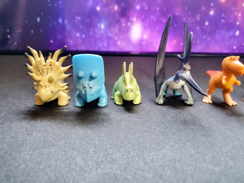 The Good Dinosaur Disney Pixar Toys / Lot of 8 / Dinosaur Figures ...