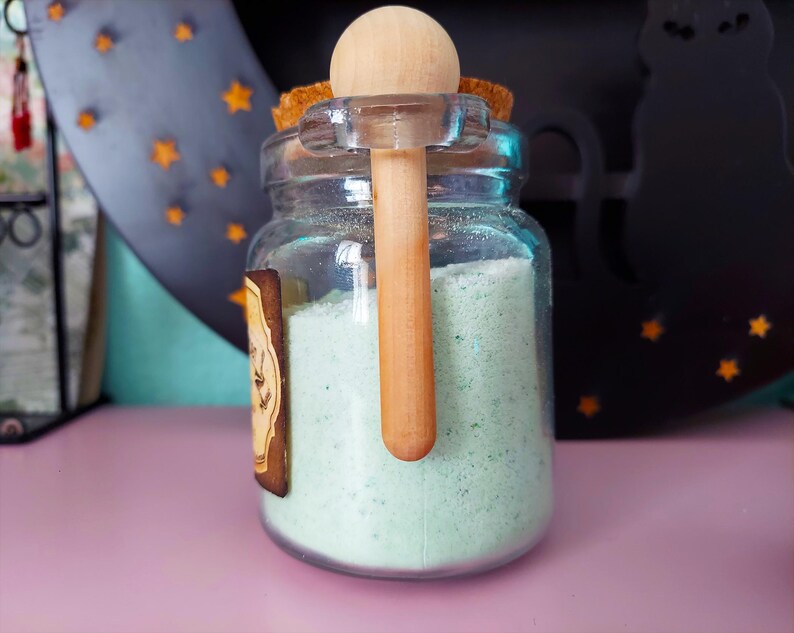 Floo Powder Collector Potion Bottle, Magic Green Powder for Wizard and ...