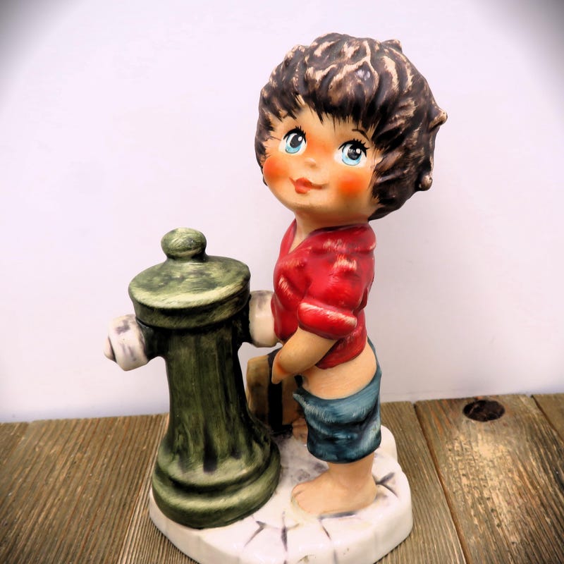 Peeing Boy Figurines - Etsy