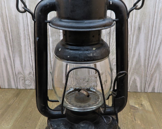 Vintage Embury Mfg. Co. No. 1 Little Defiance Lantern With Clear Dietz ...