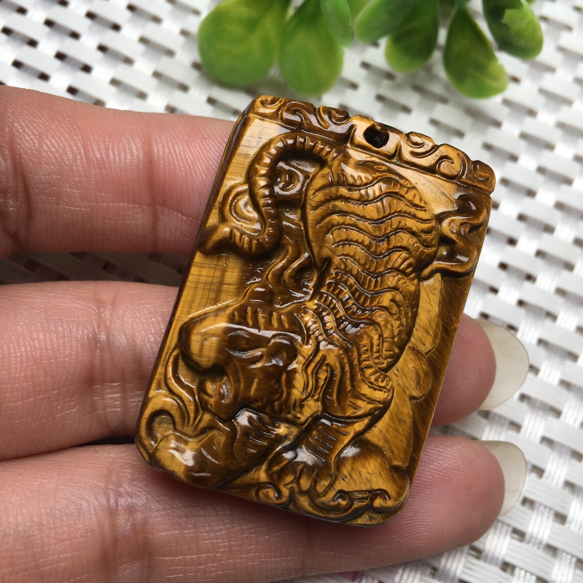 Free Shipping Natural AAA Tiger Eye Carving Lower | Etsy