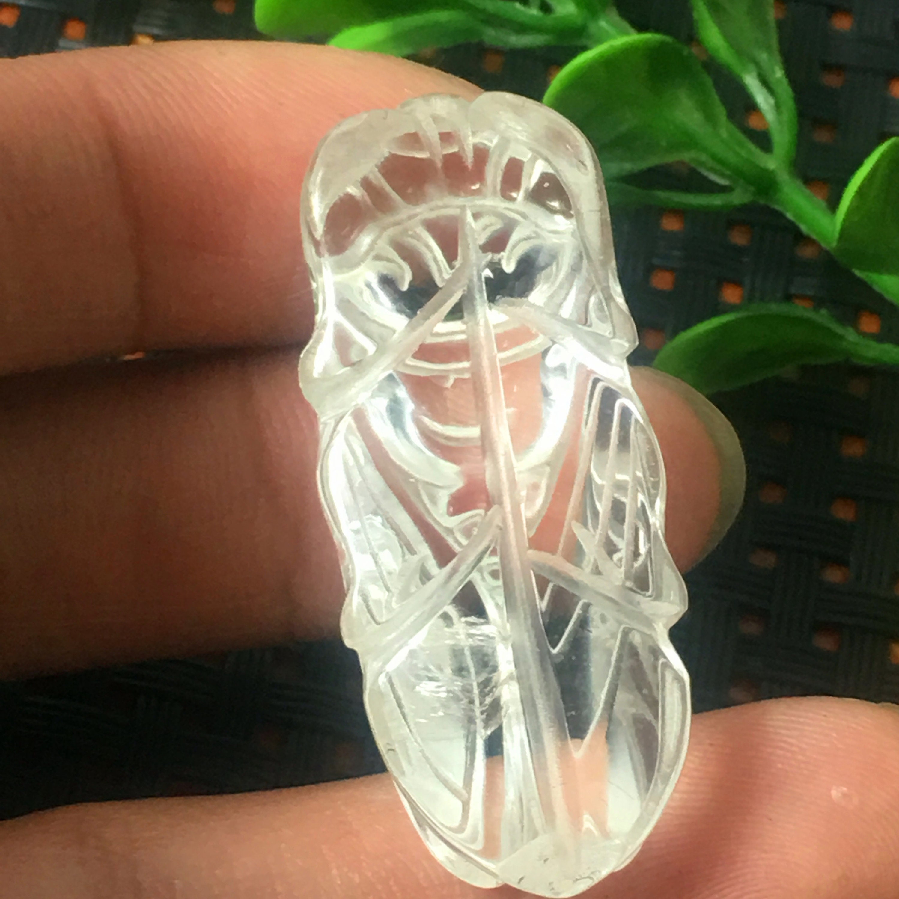 Free ShippingNatural White Crystal Carving 蝉 | Etsy