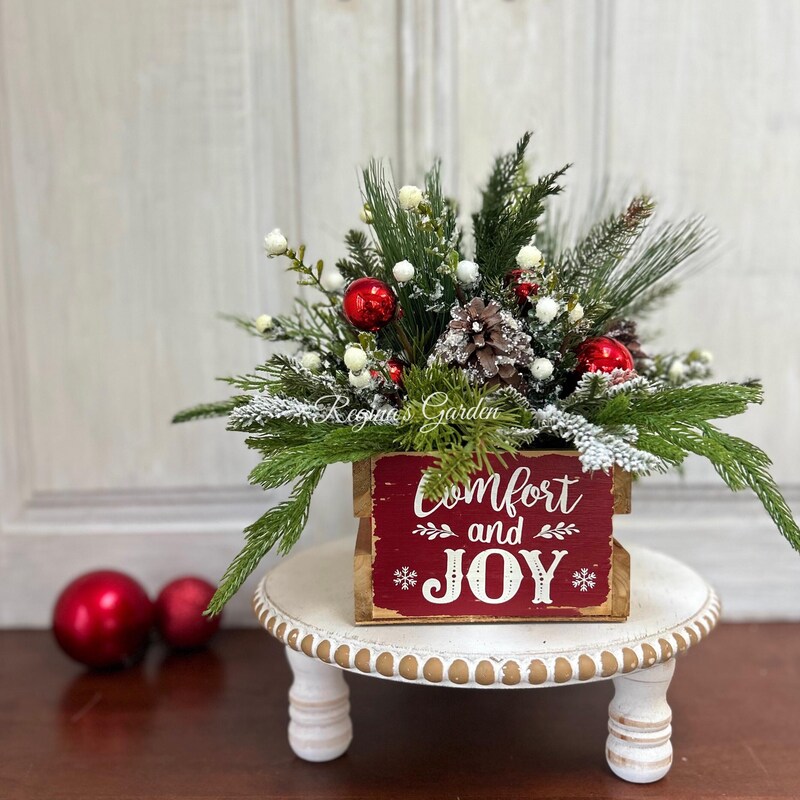 Christmas Table Arrangement - Etsy
