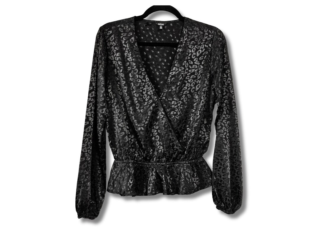 Vintage Black Tone-on-tone Leopard Print Long Sleeve V-neck Blouse ...