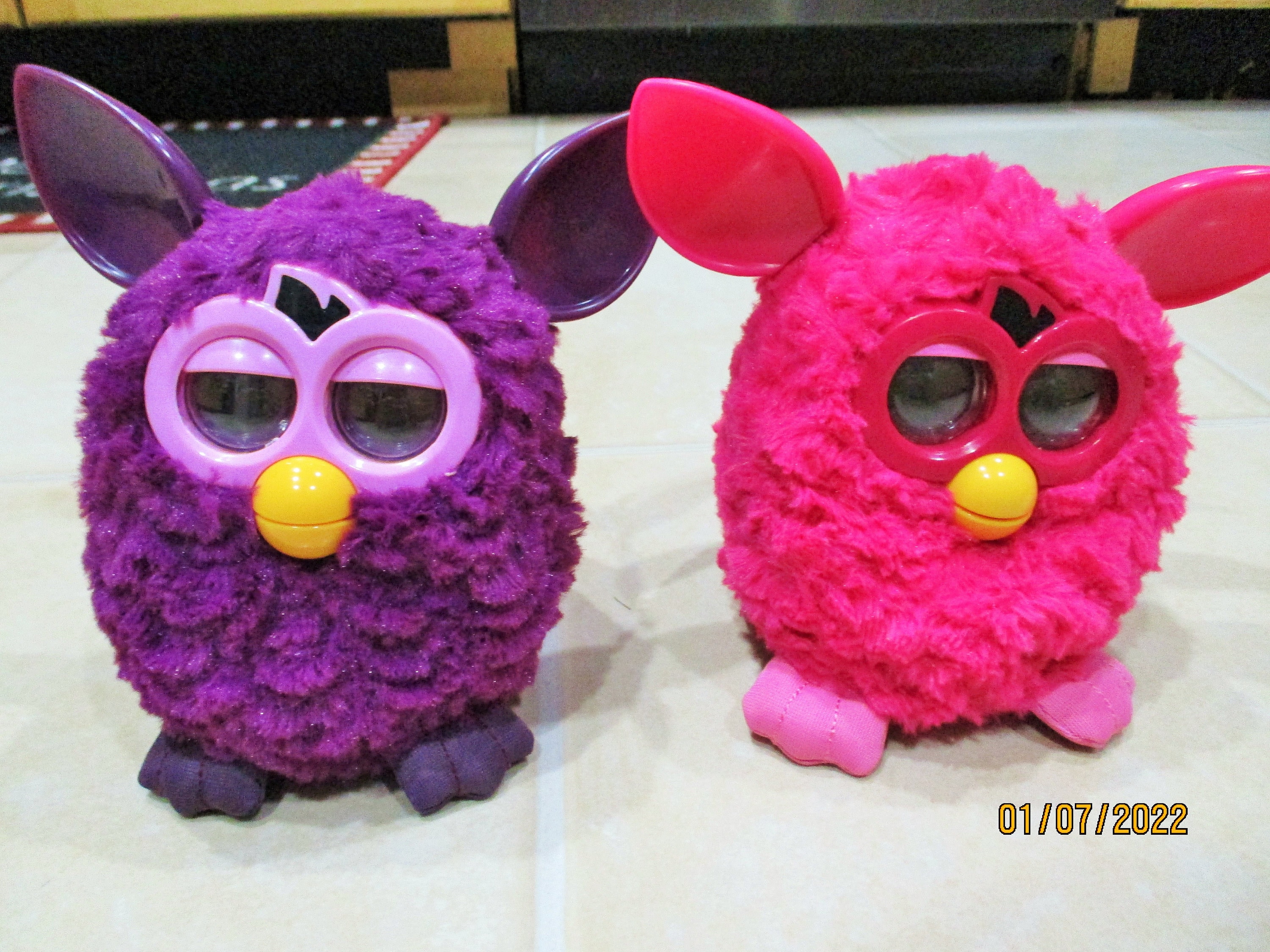 Furby 2022 Pink