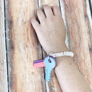 Keys - Toy Keys - Plastic Keys - Pretend Play - Imaginative Play - Set ...