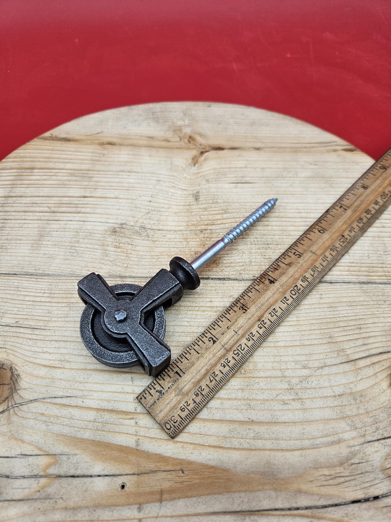 Single 'screw-in' Cast Iron Pulley Wheel - Etsy