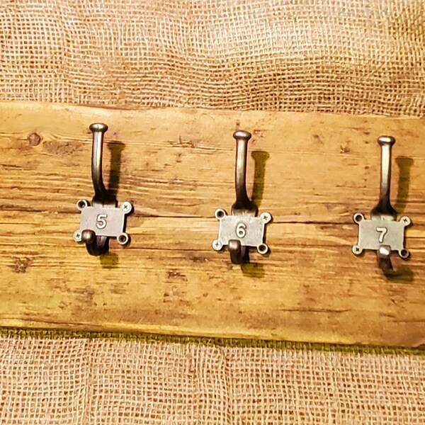 Numbered Hooks - Etsy