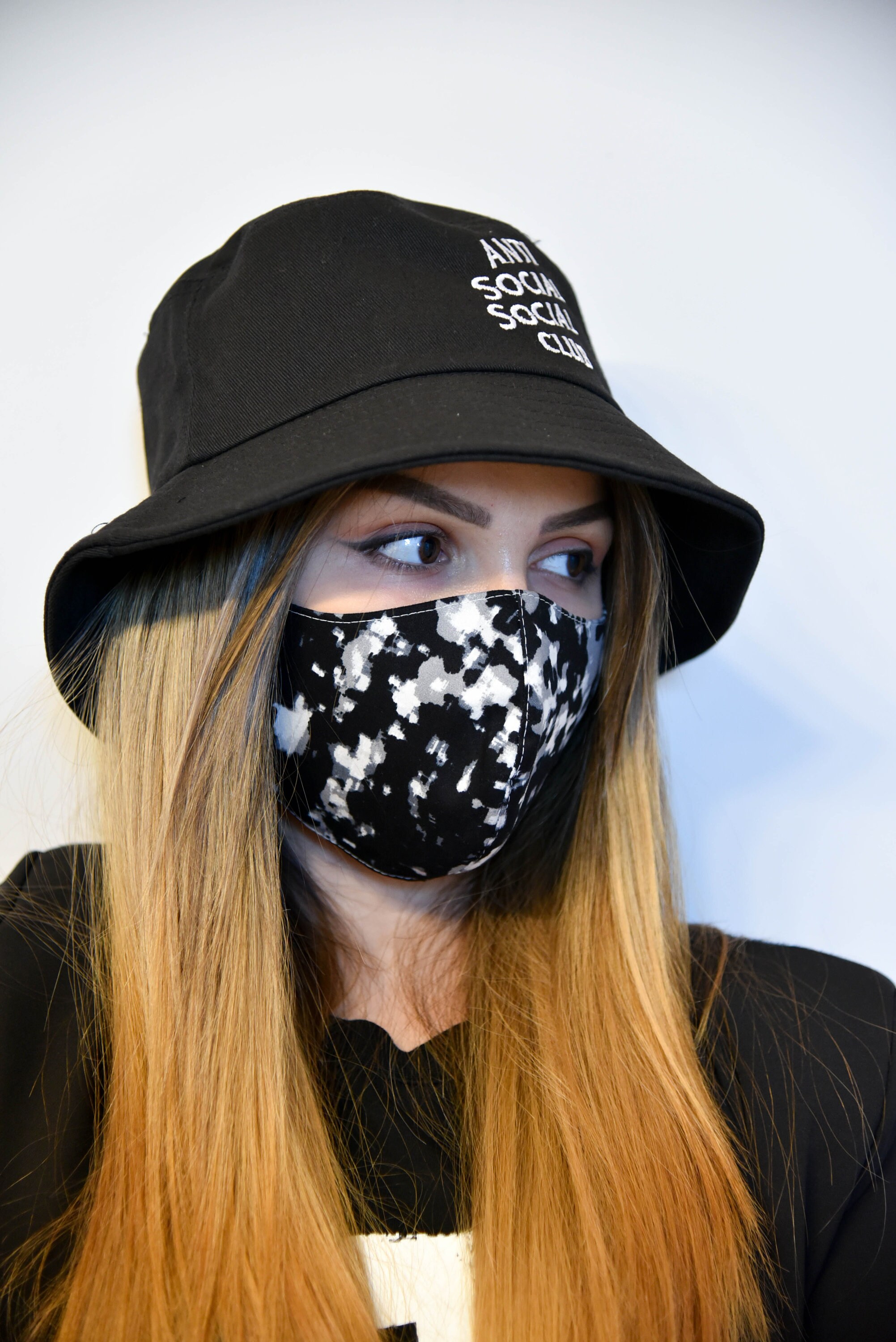 Black White Pattern Face Mask with Filter/Activity | Etsy