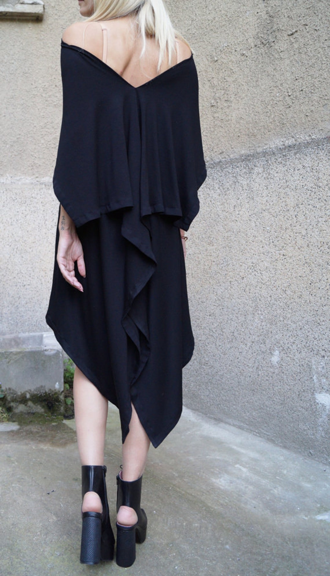 Convertible Dress/cape Dress/cape Back Dress/oversize Top/extravagant ...