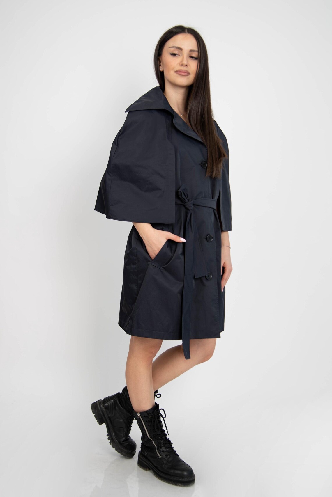 Modern Cape Trench Coat/elegant Short Raincoat/belted Statement ...