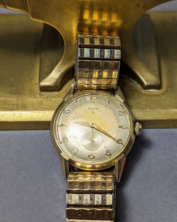 1960's Elgin SHOCKMASTER Men's Wristwatch - Gem