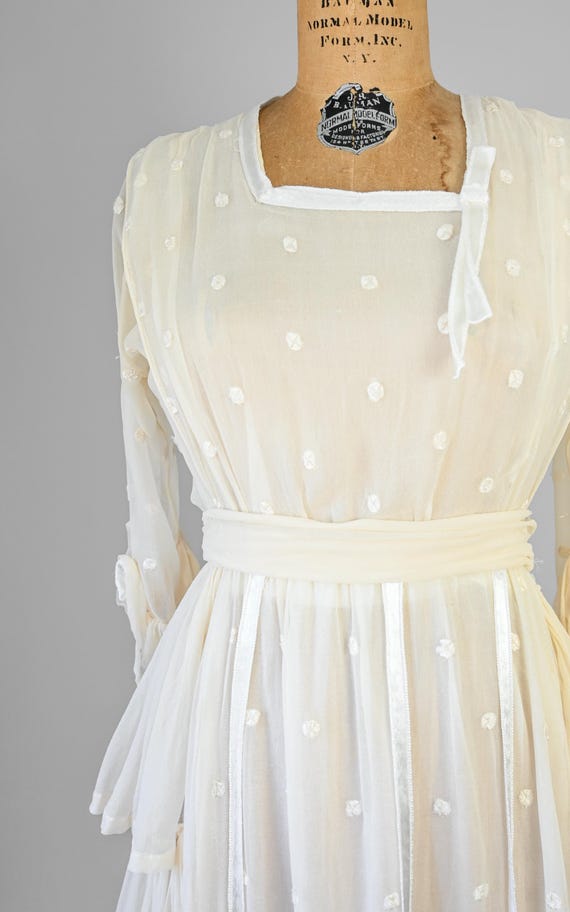 1910s Perlemoen Dress - Gem