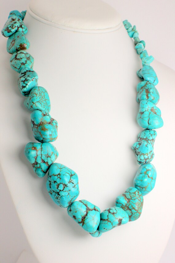 green with black matrix - Gem