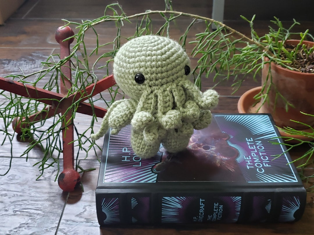 Crochet Cthulhu Plushie Dapper Cthulhu HP Lovecraft - Etsy