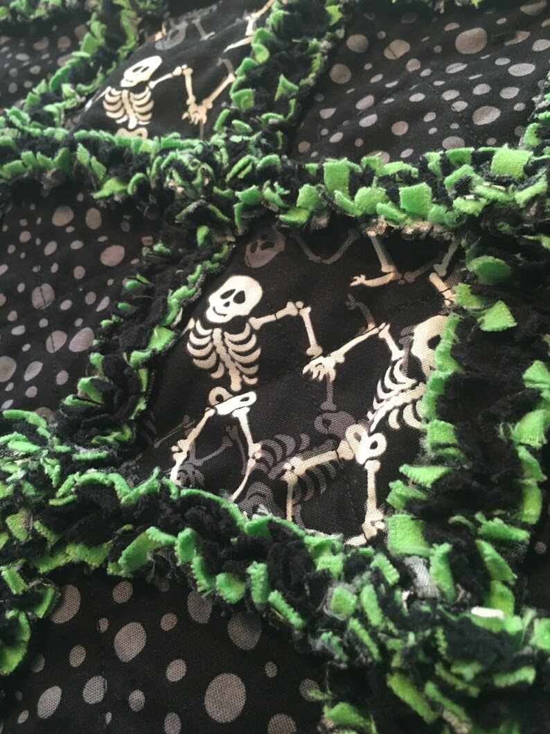 Neon Green and Black Skeleton Halloween Rag Quilt 32 X - Etsy