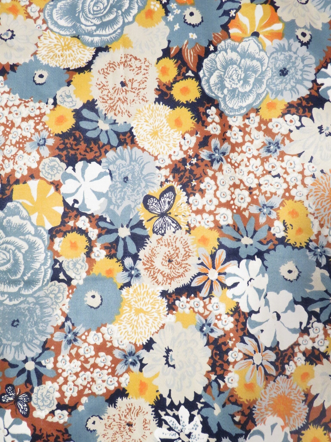 Vintage 60s/70s Floral Print With Butterflies Large Cotton Fabric ...