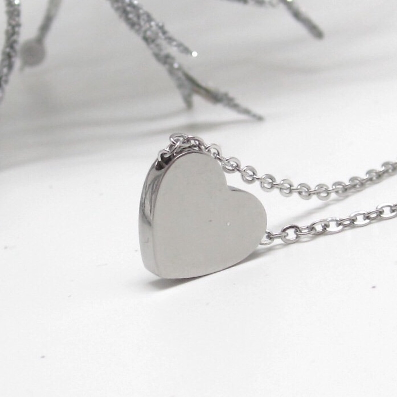 Minimalist Stainless Steel Heart Pendant Necklace for Women - Etsy