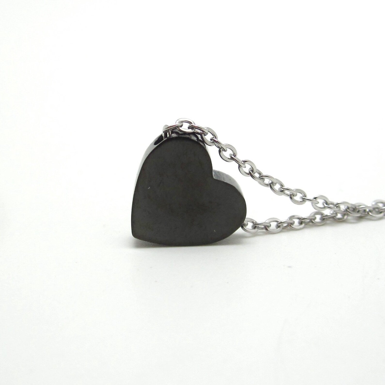 Minimalist Stainless Steel Heart Pendant Necklace for Women - Etsy