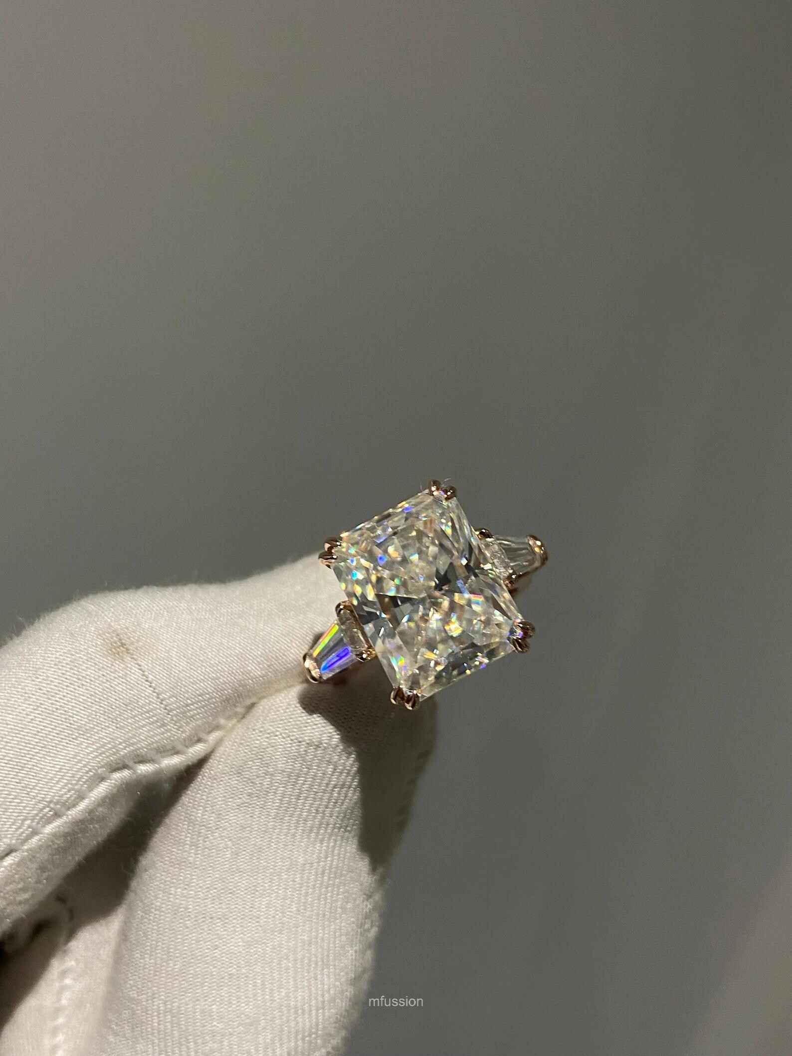 2CT Radiant Moissanite Engagement Ring With Tapered Baguette ...