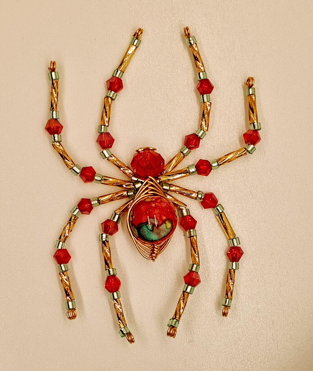Araña Fiestera - Araña de jaspe buscando hogar - cuentas y alambre ...