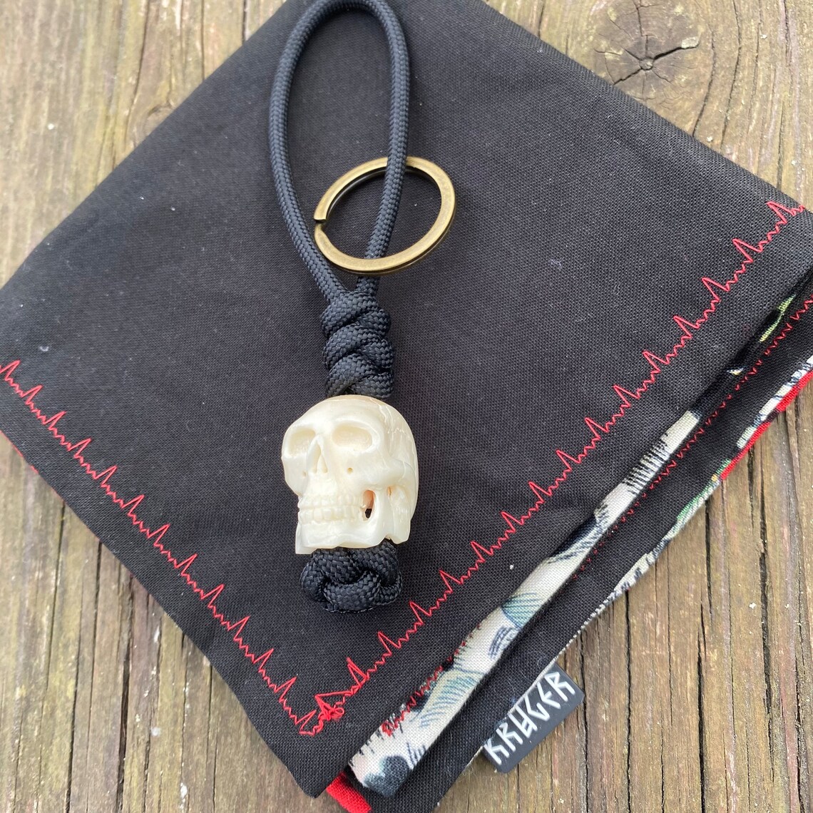 Hand Carved Skull Keychain - Etsy