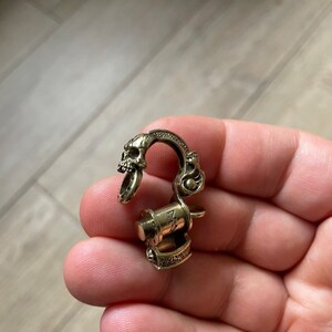 Skull Catapult Shackle - Etsy