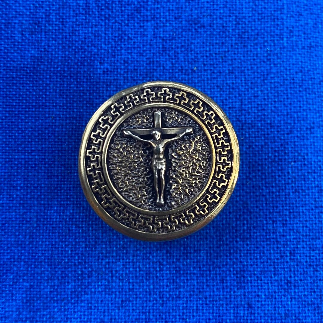 Jesus on the Cross Crucifix Paracord Bead - Etsy