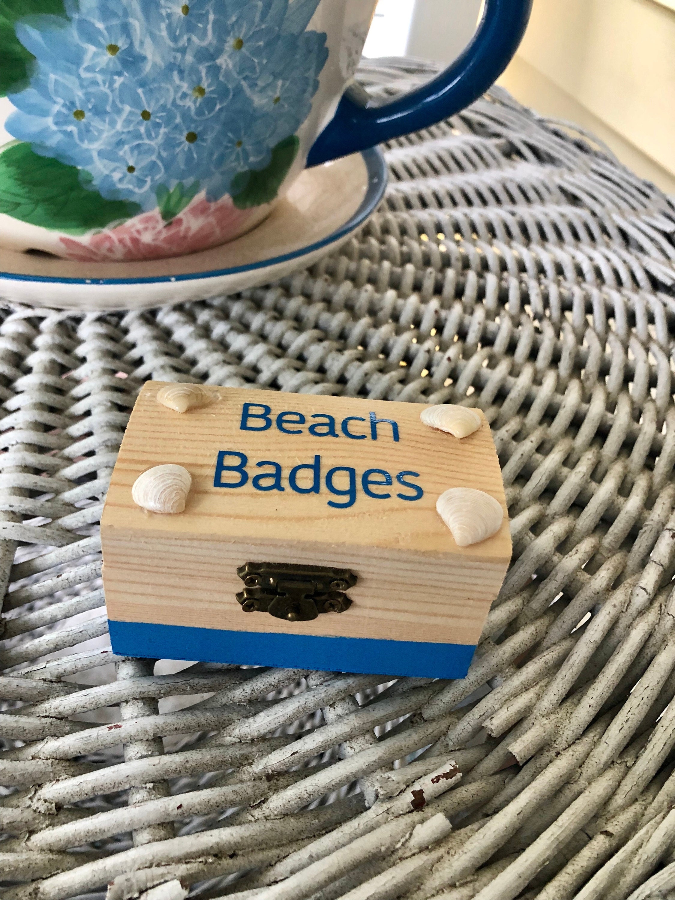 Home & Living Beach Badge Box Storage & Organization etna.com.pe