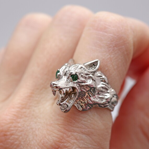 14k Wolf Head Ring - Gem
