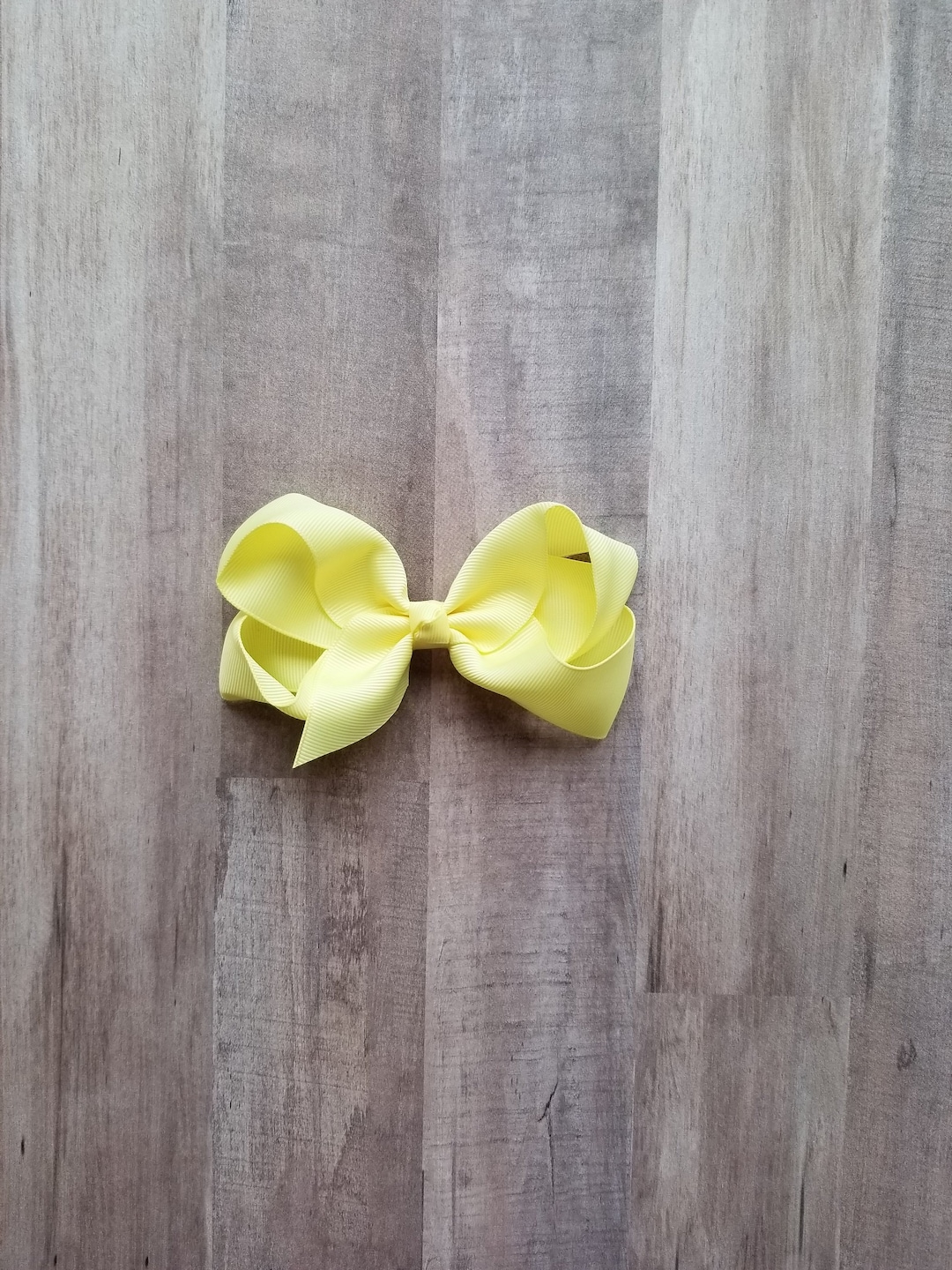 Light Yellow Hair Bow/ 4 Inch/ 62 Colors/ Grosgrain Bow Clips ...
