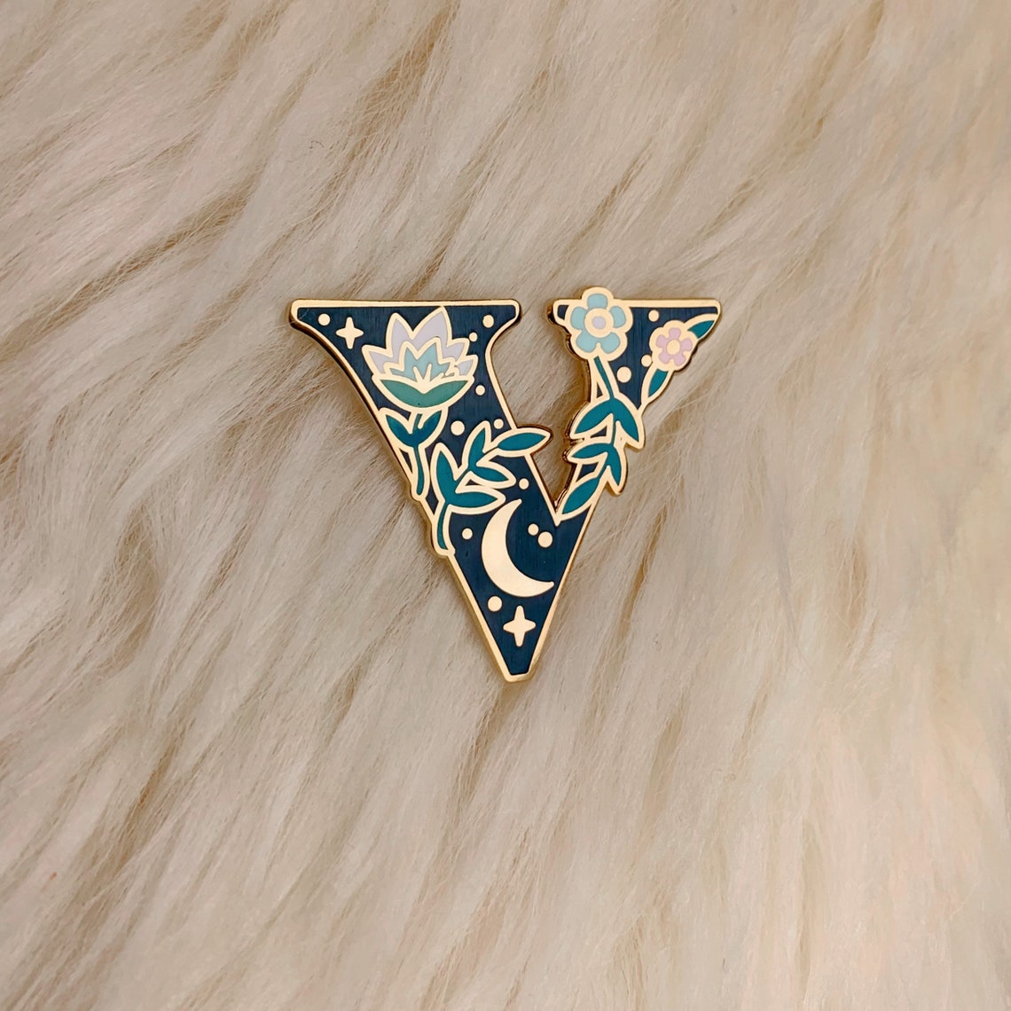 Botanical Letter Enamel Pin Personalize With Your Initial or - Etsy