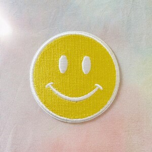 Preppy Smiley Face Patch - Embroidered Iron on Patches - Pastel Pink ...