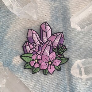 Crystal Patch With Flowers - Iron on Embroidered Patches - Rose Quartz ...