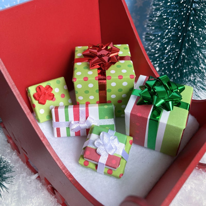 Miniature Gifts - 60+ Gift Ideas for 2025