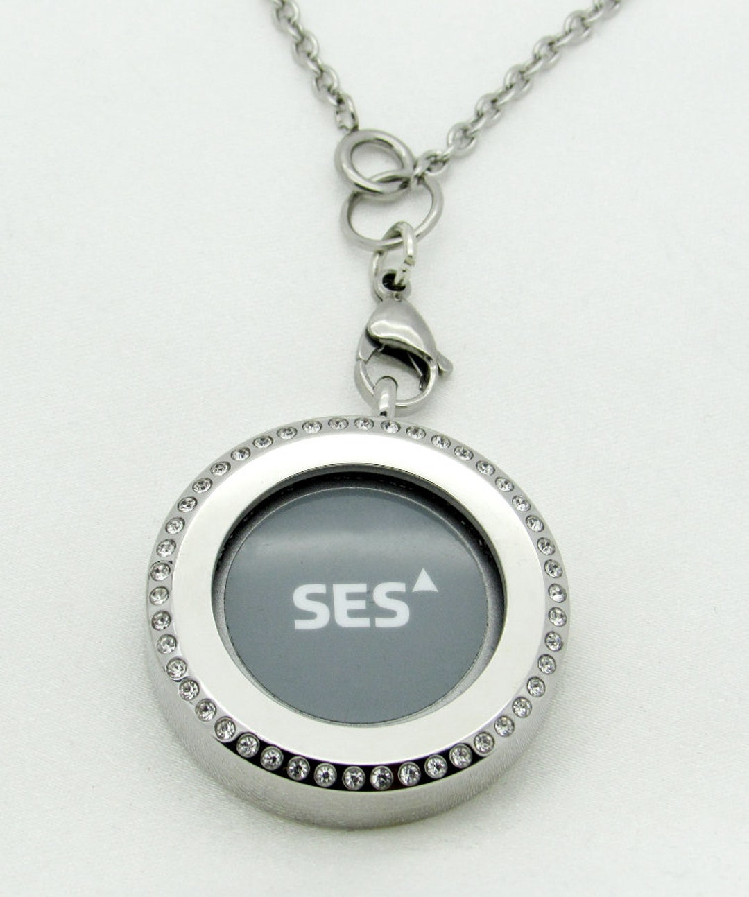 Stainless Steel Silver Crystal Necklace for Apple AirTag Holder Many ...