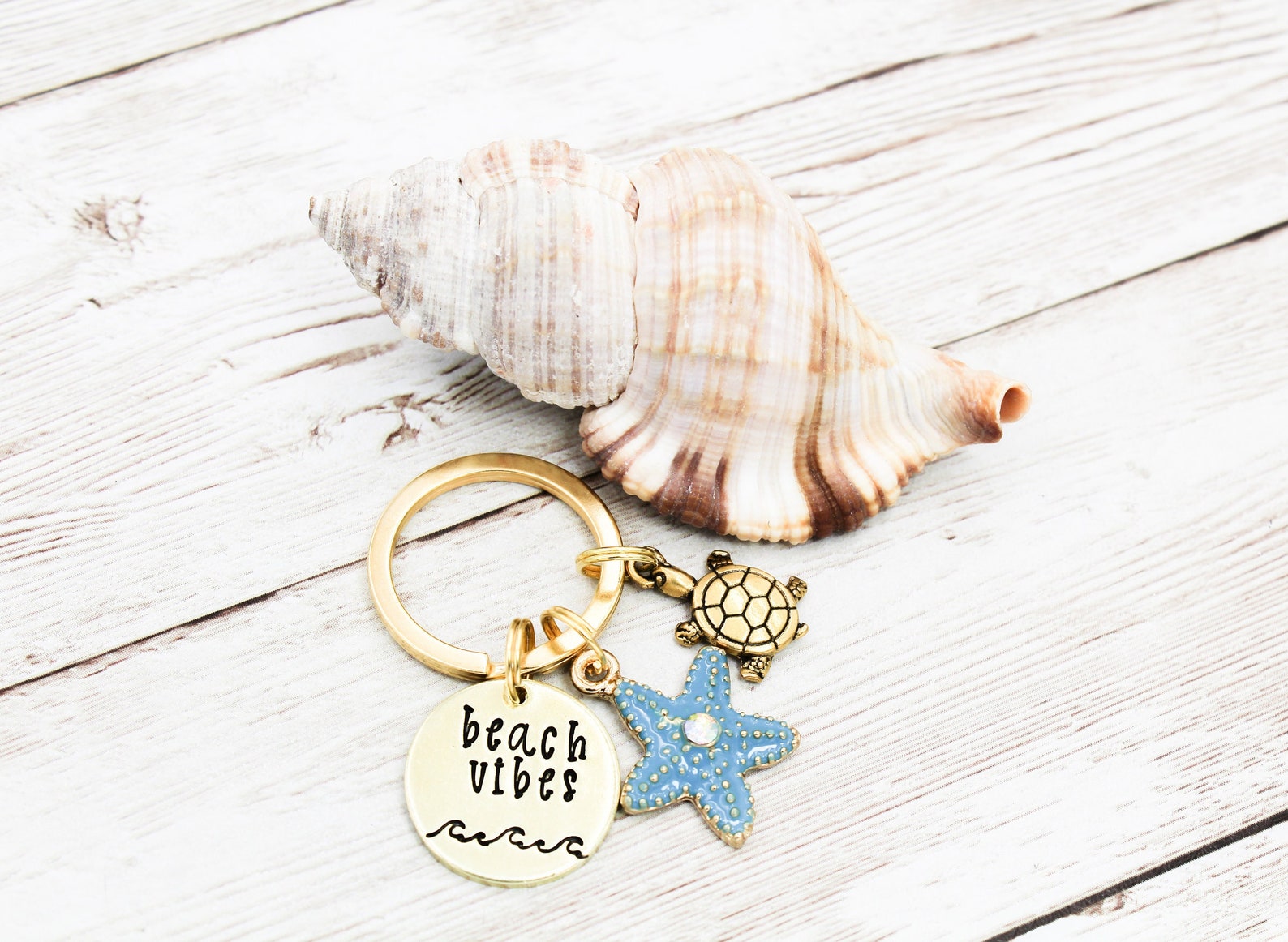Beach Vibes Keychain, Sea Turtle Keyring, Beach Lover Gift, Starfish ...