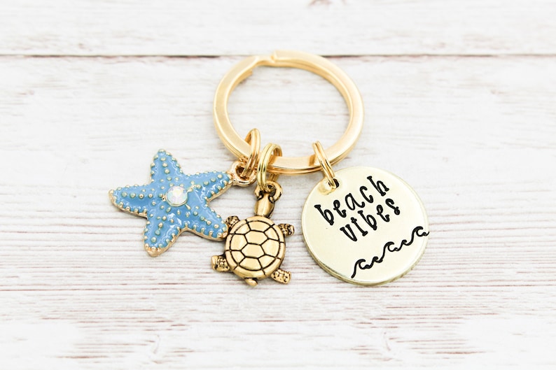 Beach Vibes Keychain, Sea Turtle Keyring, Beach Lover Gift, Starfish ...