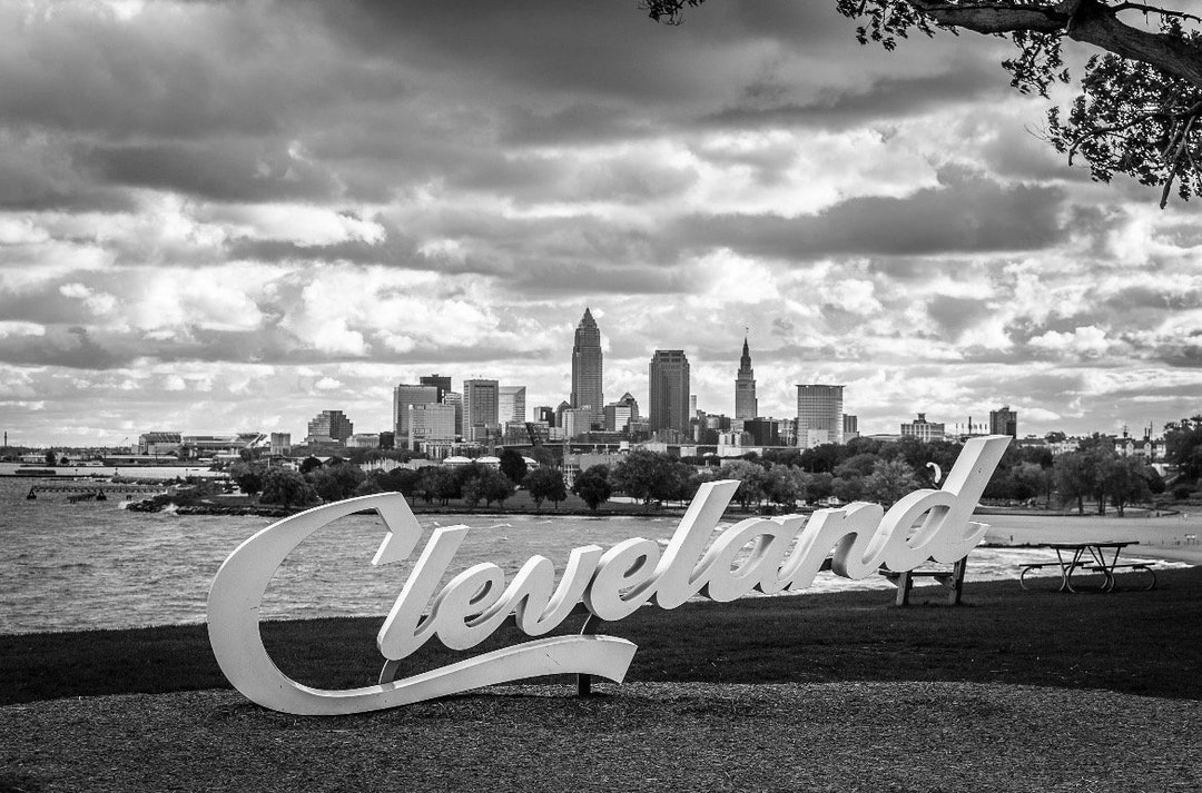 Cleveland Script at Edgewater: Black and White Skyline Art Print - Etsy