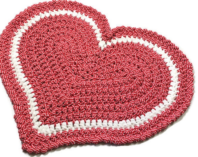 Valentine's Day Crochet Heart Rag Rug Accent Throw Rug - Etsy