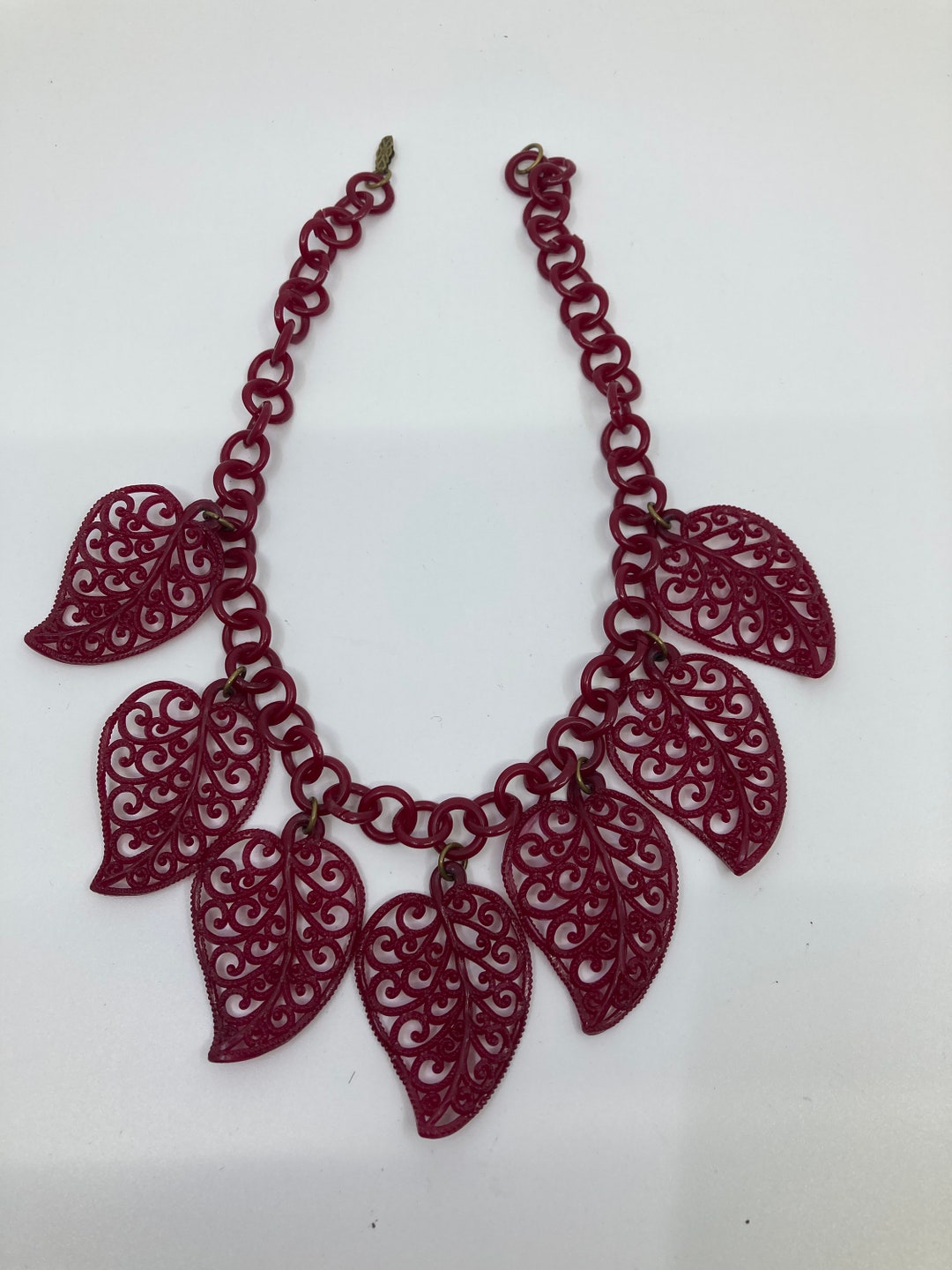 Vtg 1940s MIRIAM HASKELL Celluloid Burgundy Leaves Necklace - Etsy